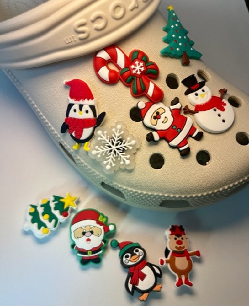 Christmas Themed Croc Charms Snowman, Santa Claus, Etc. Christmas Gifts ...