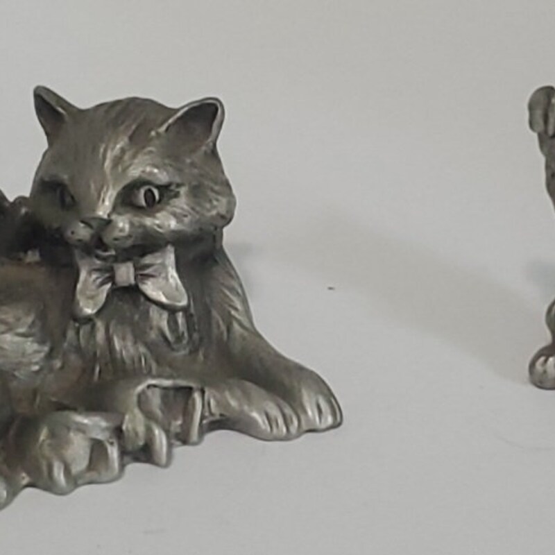Hudson Pewter Figurine - Etsy