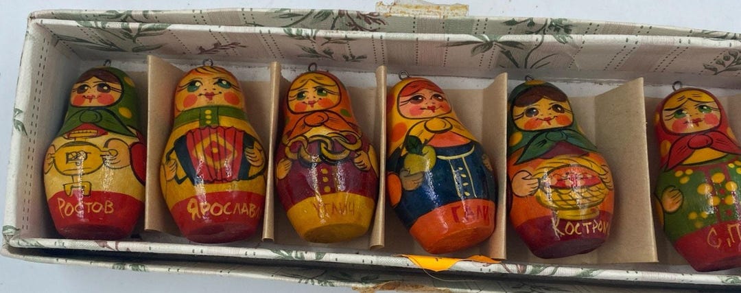 6 Piece Painted Russian Matryoshka Wooden Nesting Doll Christmas ...