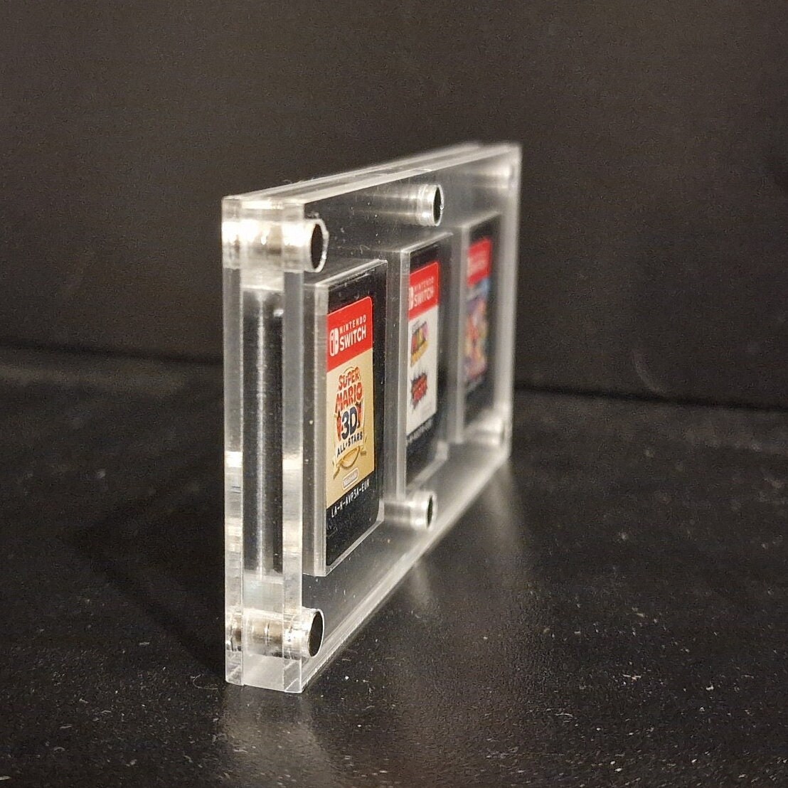 Nintendo Switch Cartridge Display Case show off 3 Nintendo Switch Games ...