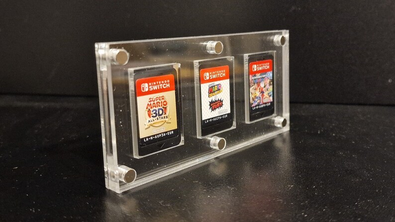 Nintendo Switch Cartridge Display Case show off 3 Nintendo Switch Games ...