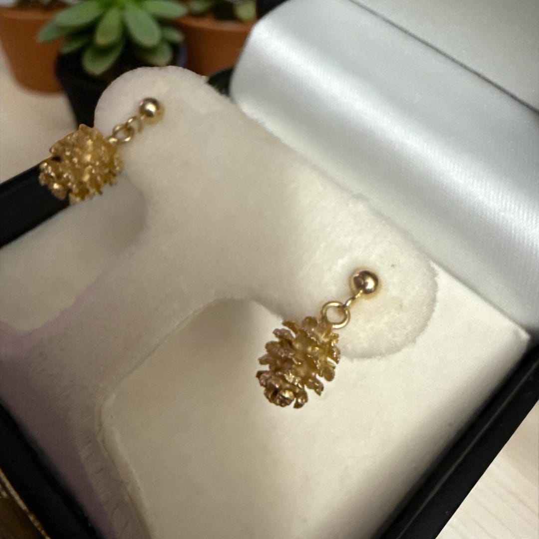 Vintage 14K Gold Acorn Drop Earrings: Nature-inspired Jewelry - Etsy