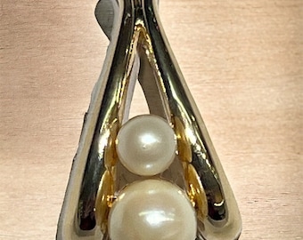 VINTAGE Large 14K Gold Triple Graduated Pearl Slide Pendant Charm ...
