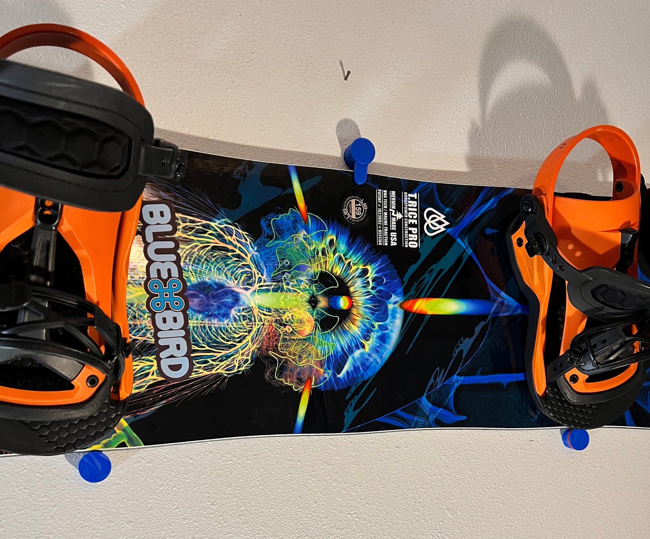 The Ultimate Snowboard Wall Mount Snowboarding Display - Etsy