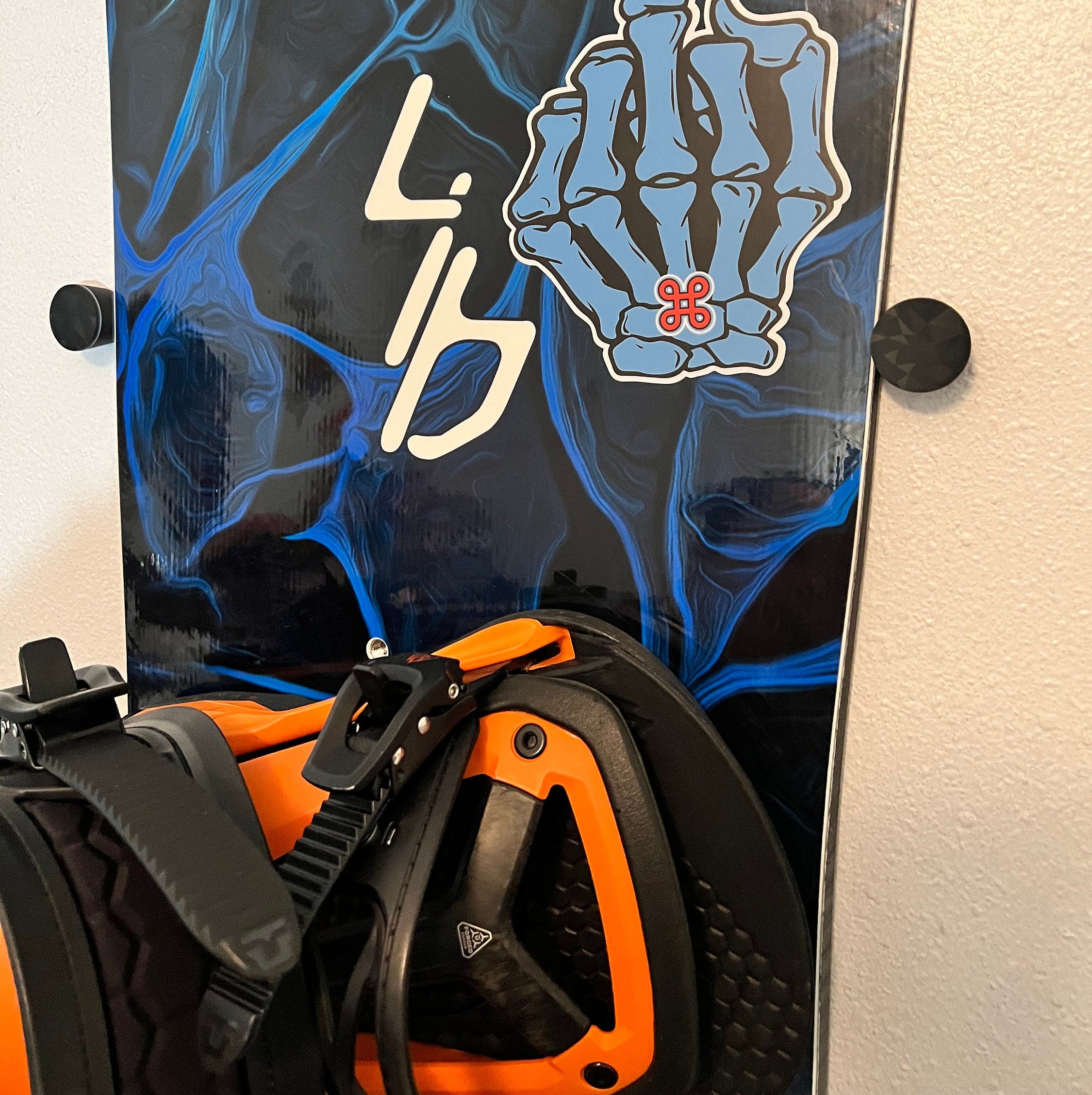 The Ultimate Snowboard Wall Mount Snowboarding Display - Etsy
