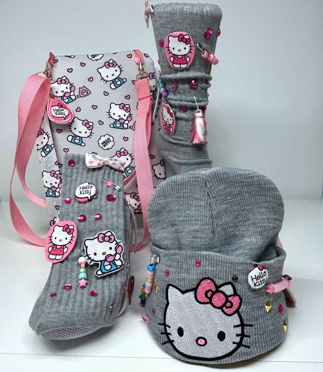 Hello Kitty Junk Sock & Junk Knit Cap/hat and Crossbody Bag Set Hello ...