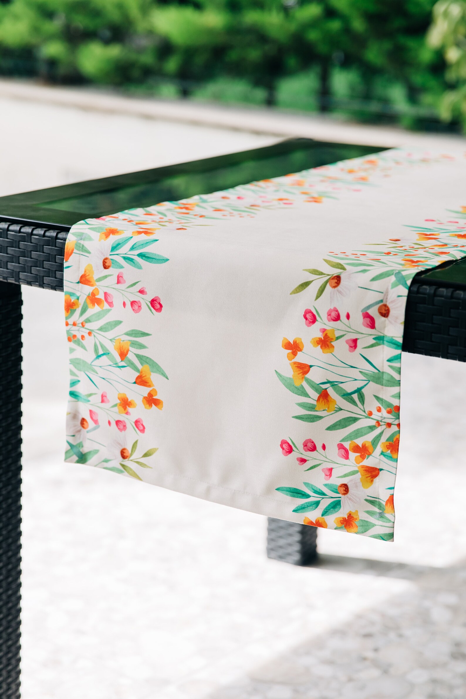 Wild Flowers Table Runner, Beige and Colorful, Floral Design, Bohem ...