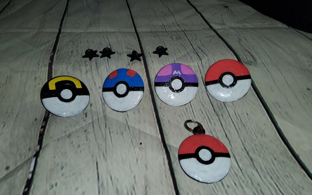 Pokémon Poké Ball Pins or Keychains - Etsy
