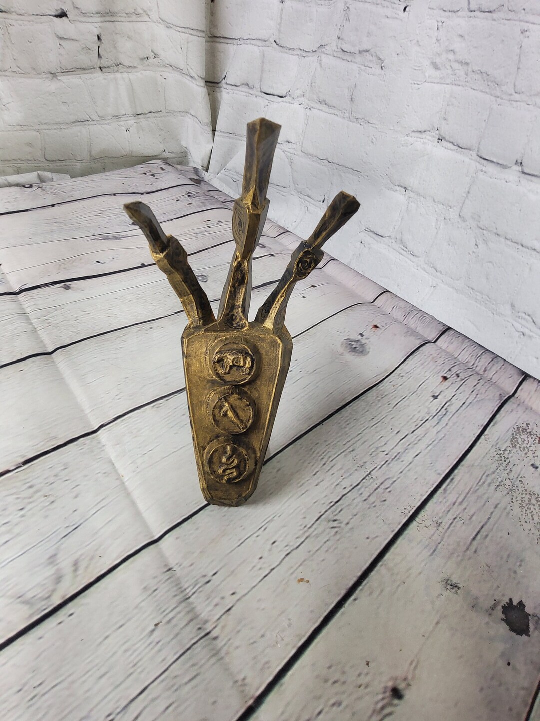 Golden Claw as Seen in Skyrim - Etsy