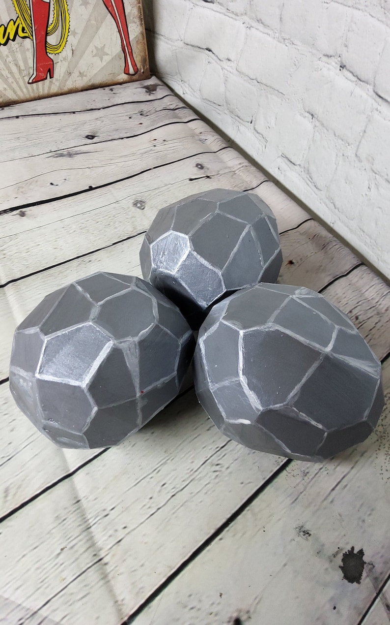 Meridia's Beacon as Seen in Skyrim - Etsy