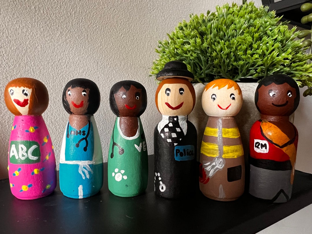 EYFS People Who Help Us Themed Wooden Peg Doll Set Early Years Resource ...