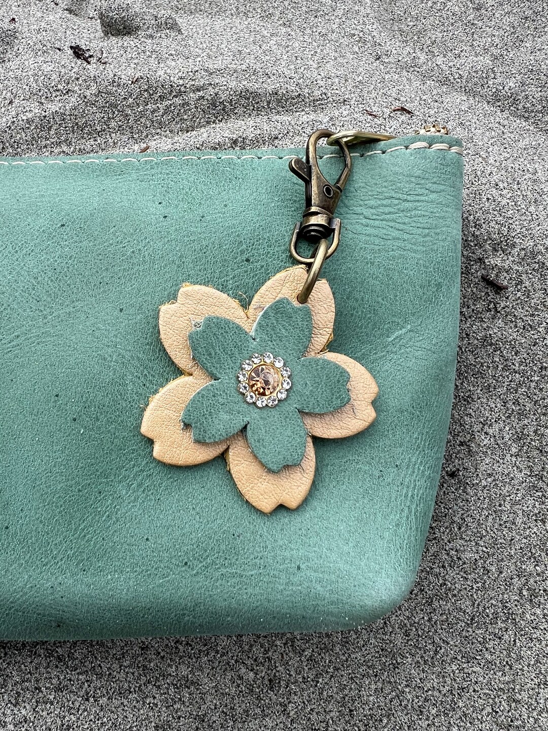 Tropical Flower Zipper Pull smaller Size - Etsy