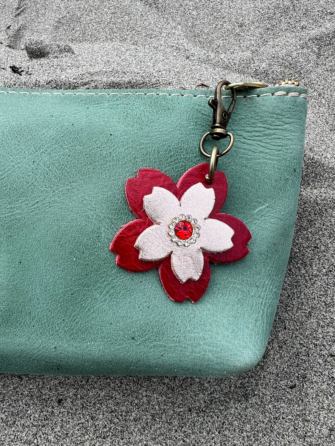 Tropical Flower Zipper Pull smaller Size - Etsy