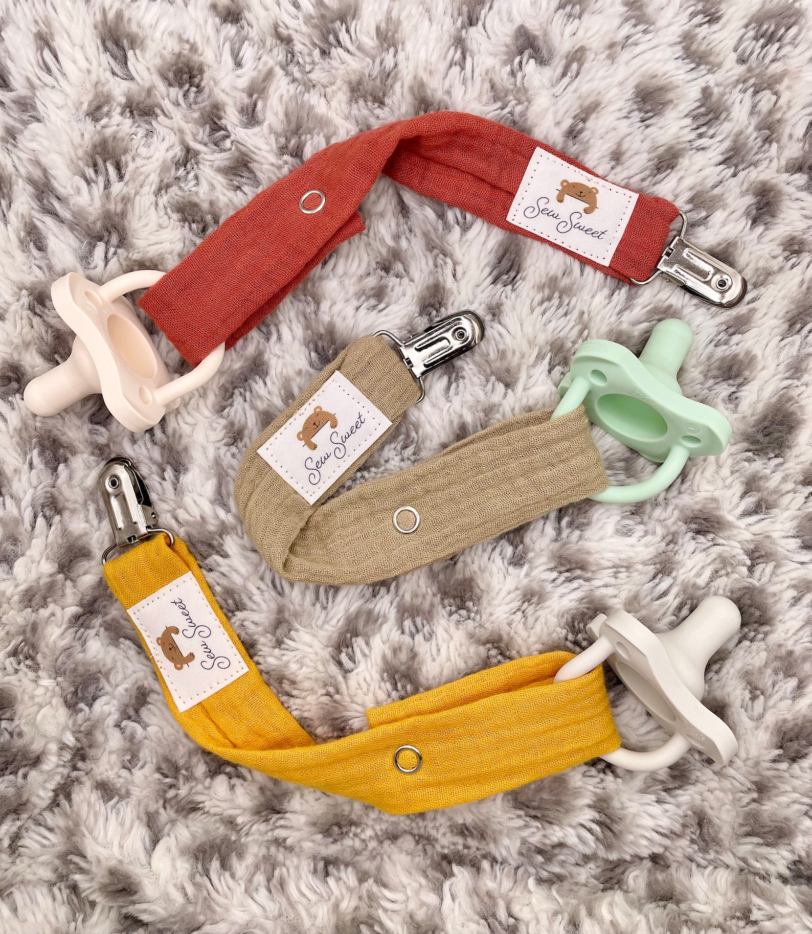 Set of 3 Pacifier Clips, Strong Chic Pacifier Strap, Binky Clip, Paci ...