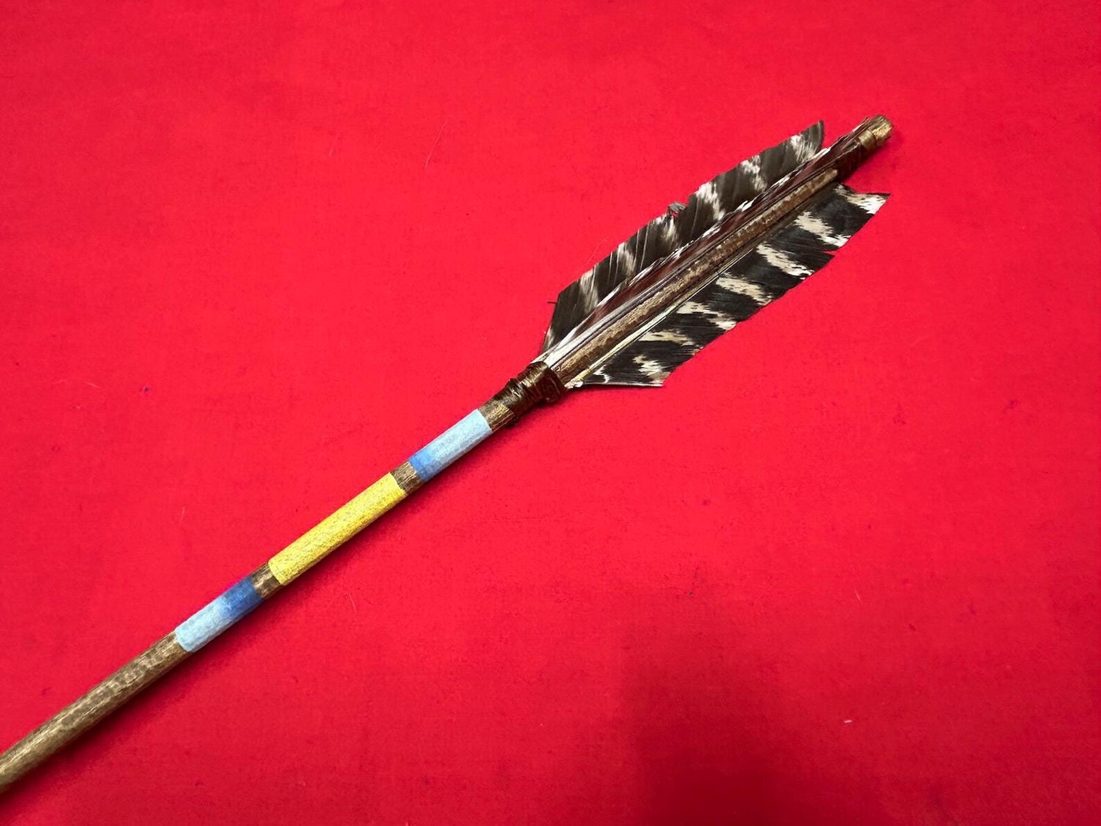 Vintage Handmade Native American Indian Wooden Arrow With Flint / Stone ...