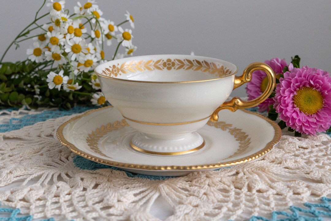 Vintage Castleton Laurel Pattern Tea Cup and Saucer, Made in USA - Etsy
