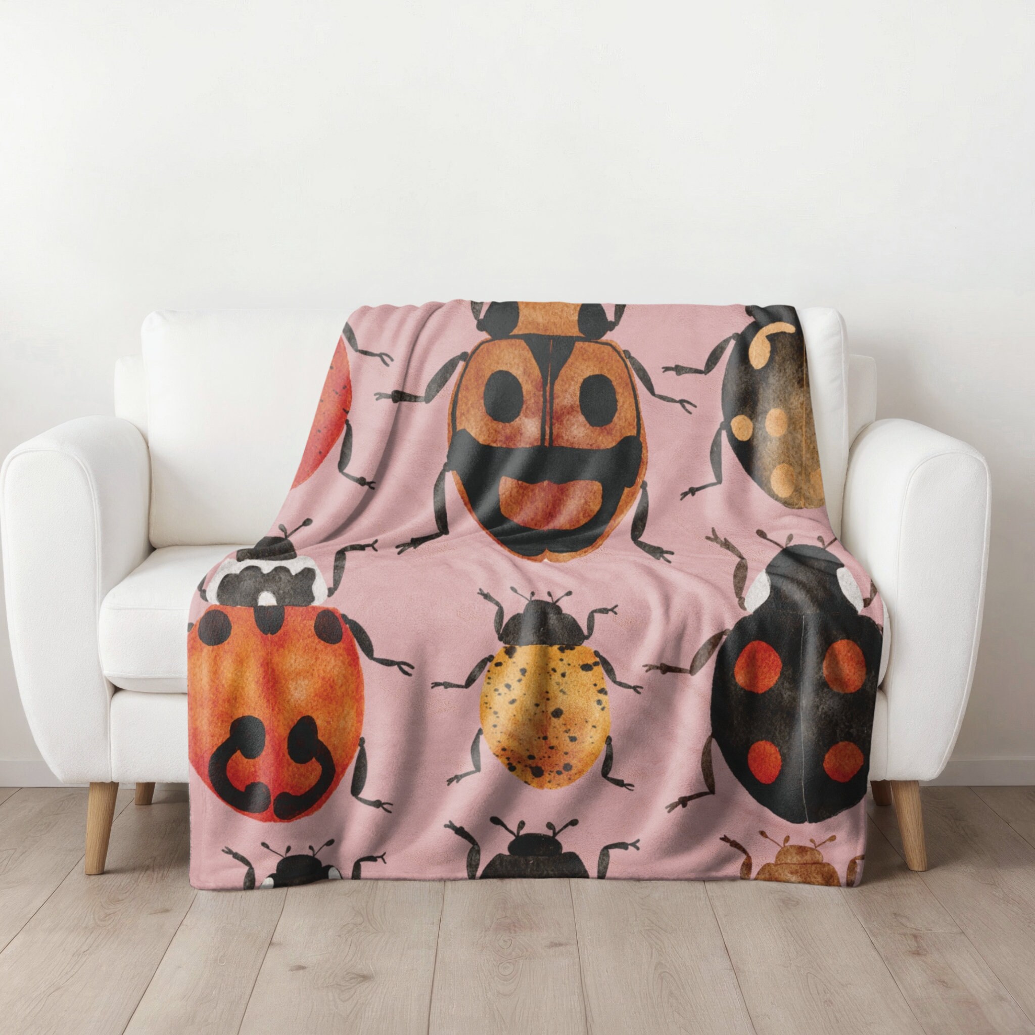 Bug Blanket, Plush Velveteen Oversized Beetle Print Throw Blanket ...