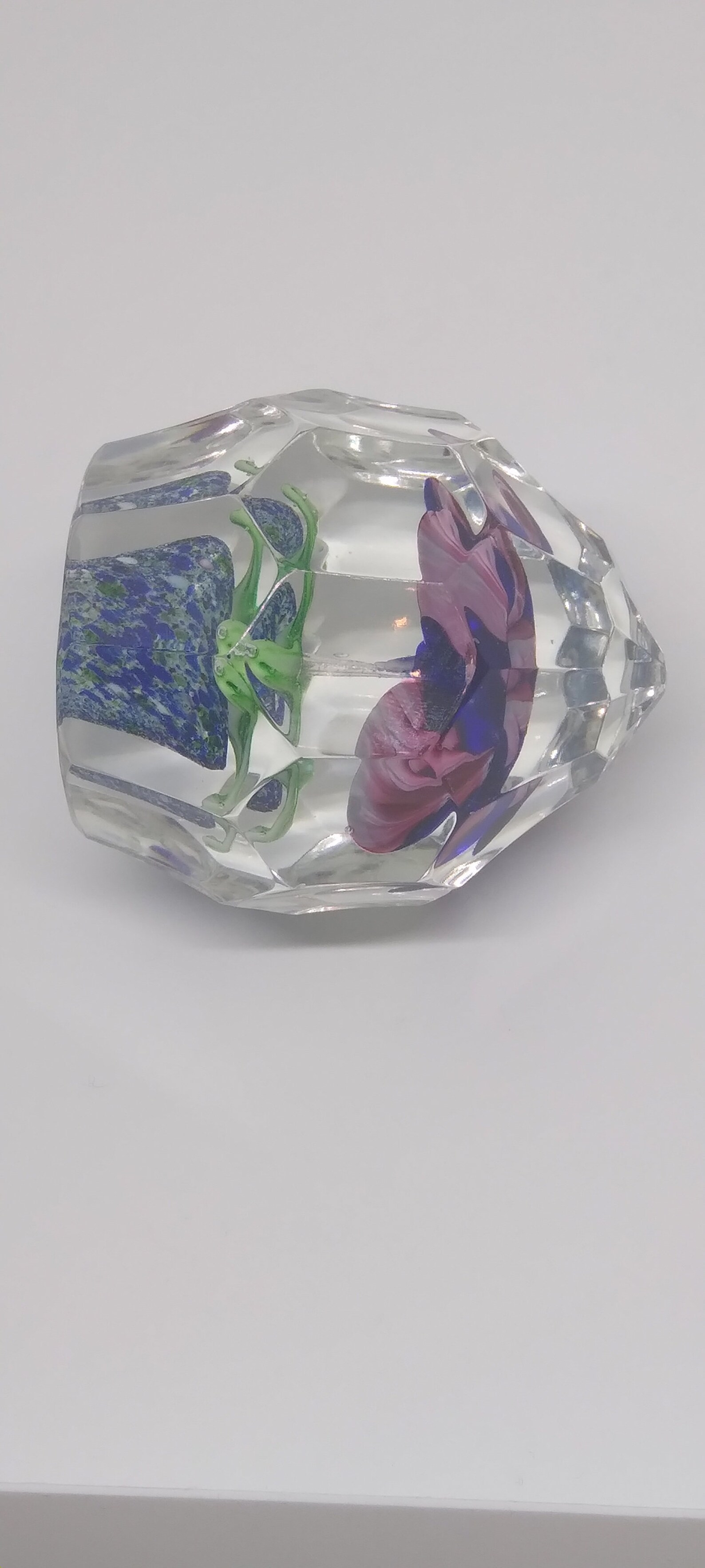 Vintage Retro Massive Heavy Glass Paperweight, Glass With 3D Flowers ...