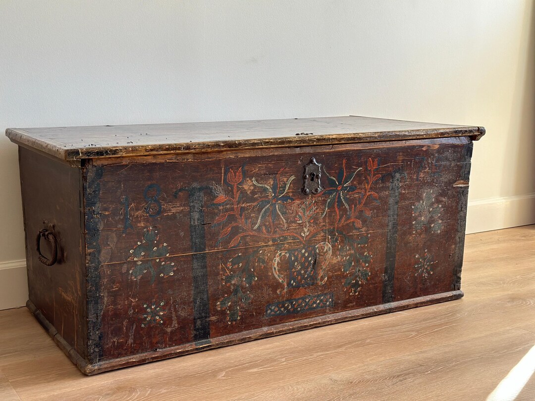 Antique Eastern European Trunk/chest (1872) - Etsy