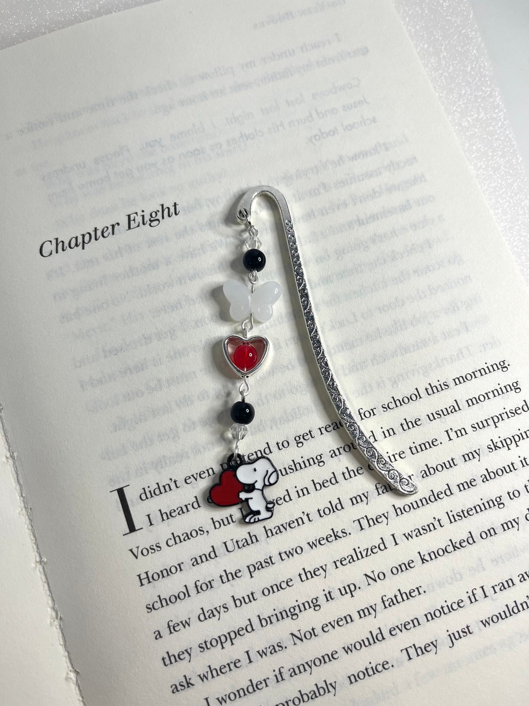 Snoopy Beaded Bookmark Hook Metal Bookmark Peanuts, Kawaii, Cute ...