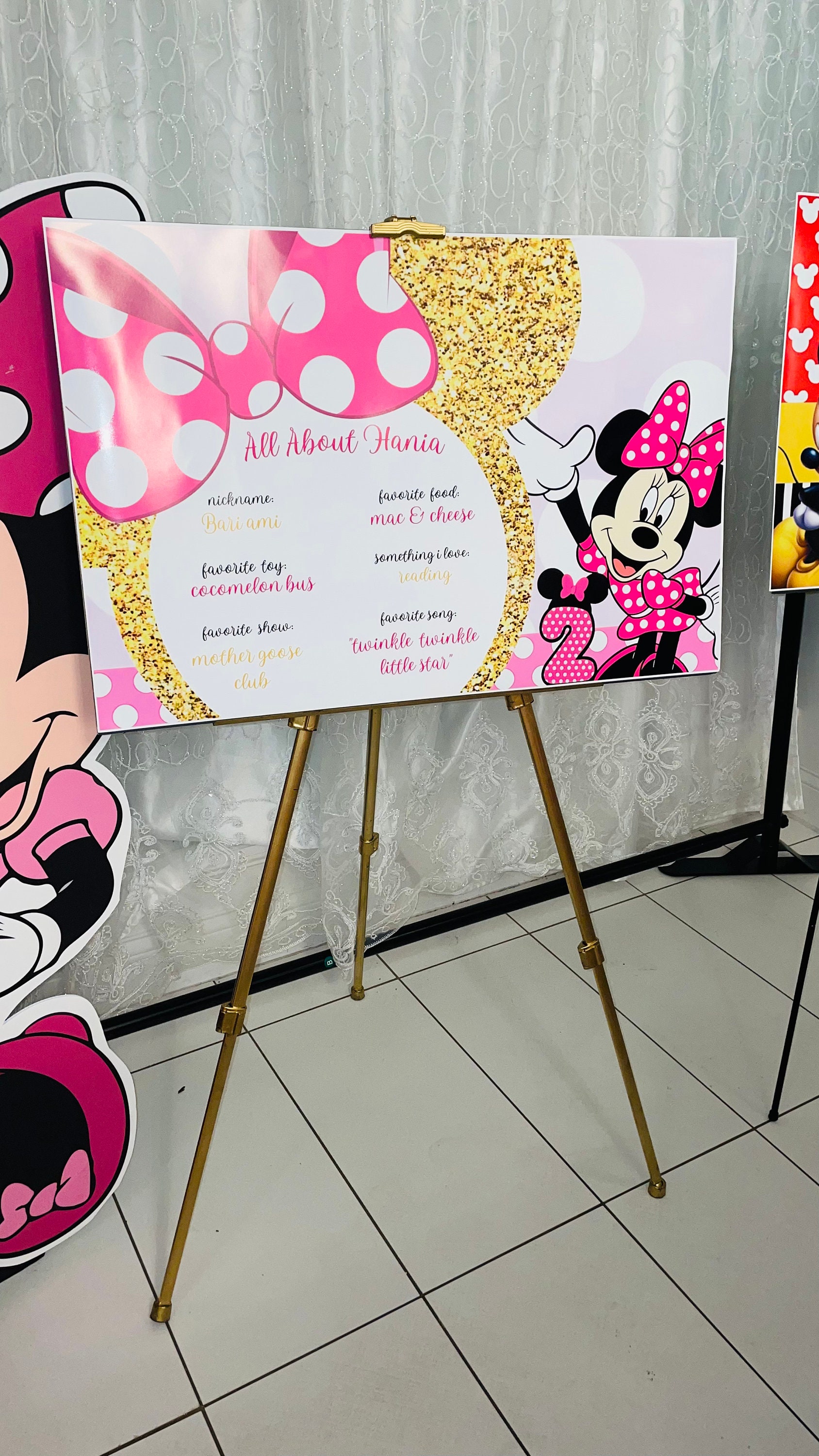 Minnie Mouse Themed Birthday Sign | Personalized All About Me Sign ...