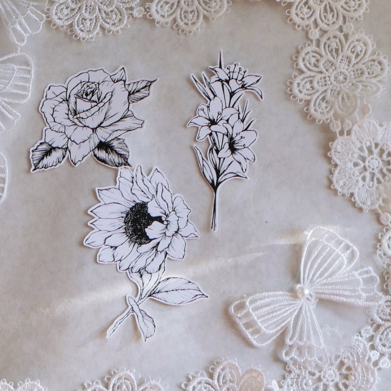 Black and White Large Flower Stickers - Etsy