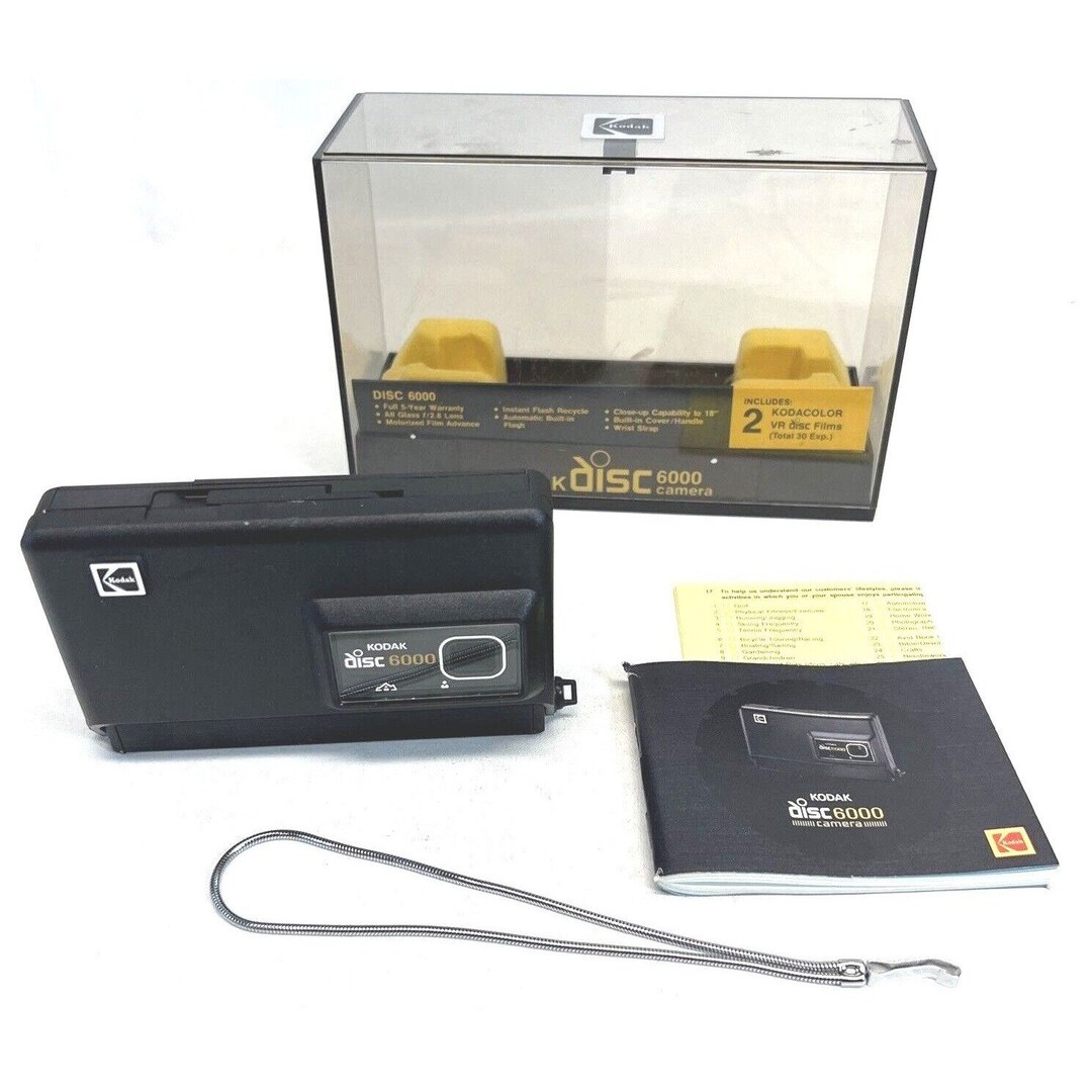 Kodak Disc 6000 Disc Camera With Display Case Chain Lanyard and Manual ...