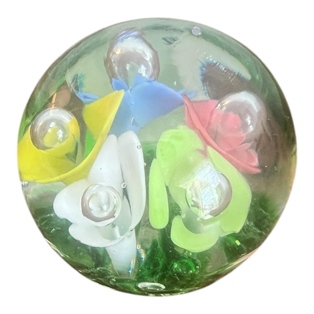 Vtg Joe St Clair Art Glass Paperweight, Multi Trumpet Flowers ...