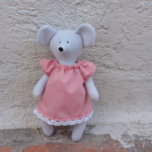 Mouse in Dress Sewing Pattern and Tutorial PDF - Etsy