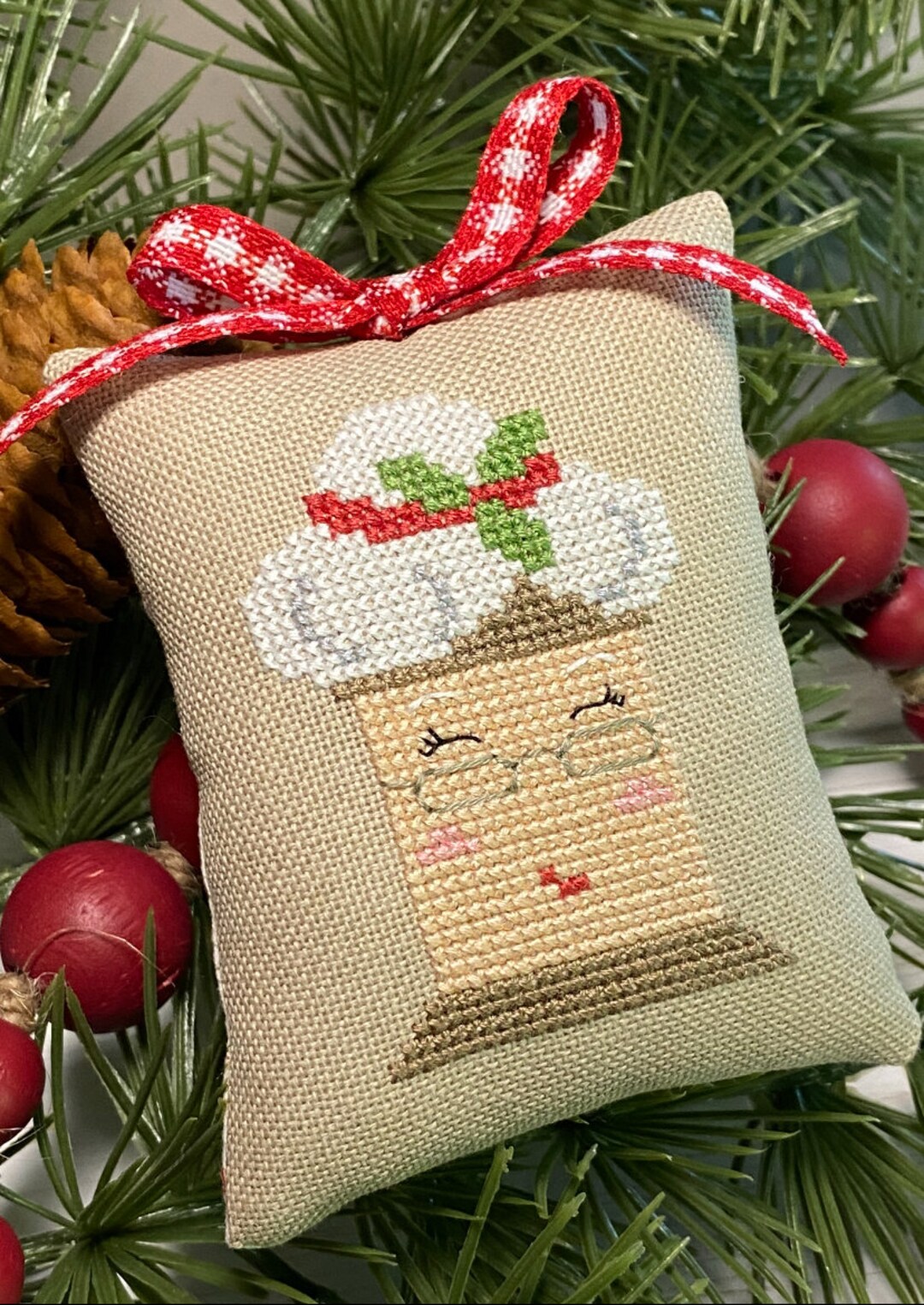 Mrs. Claus Spool - Christmas Spool Series by Crafty Bluebonnet Designs ...