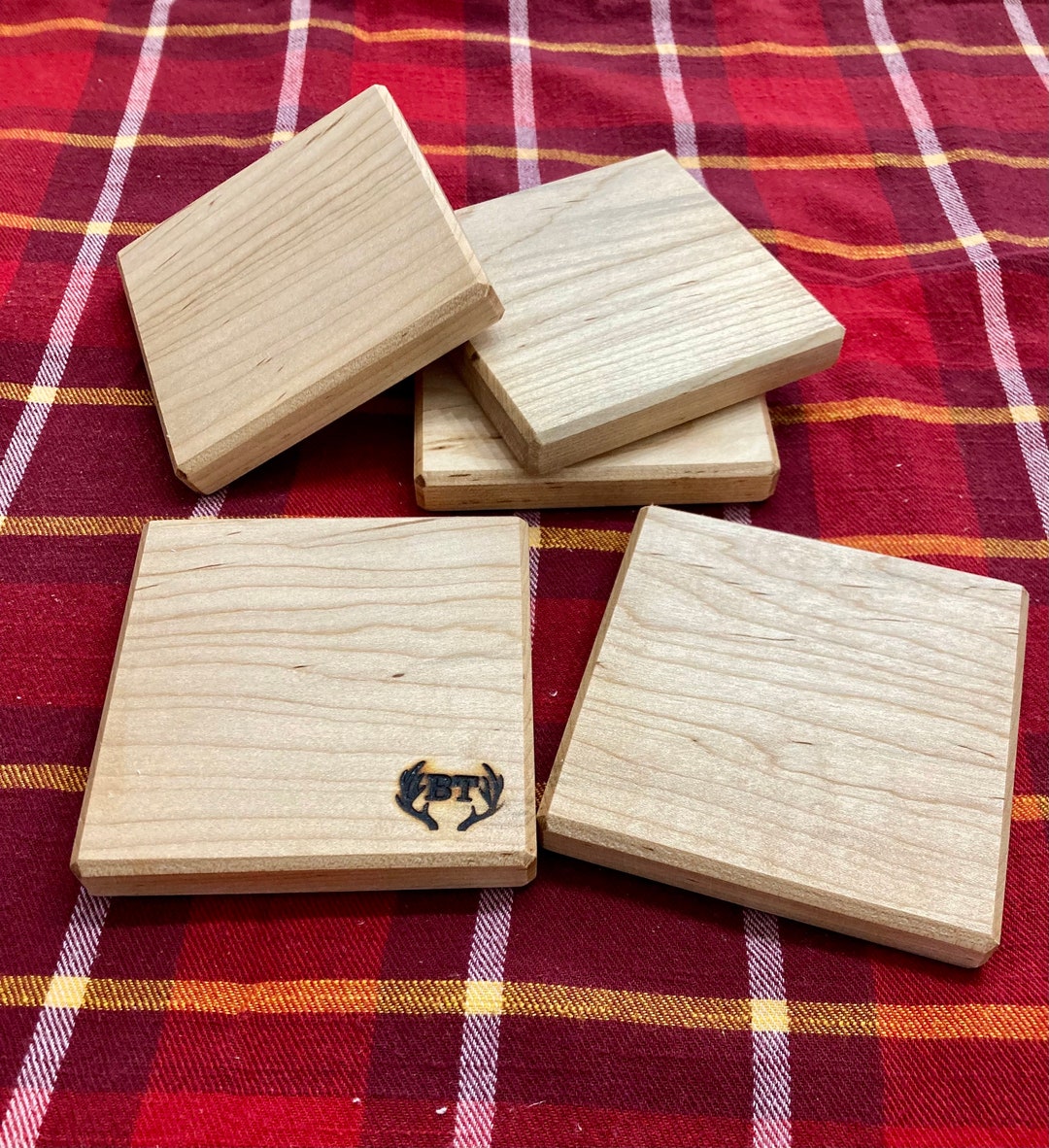 Maple Wooden Coaster Set | Nontoxic | Chamfered Edges | Party Decor ...
