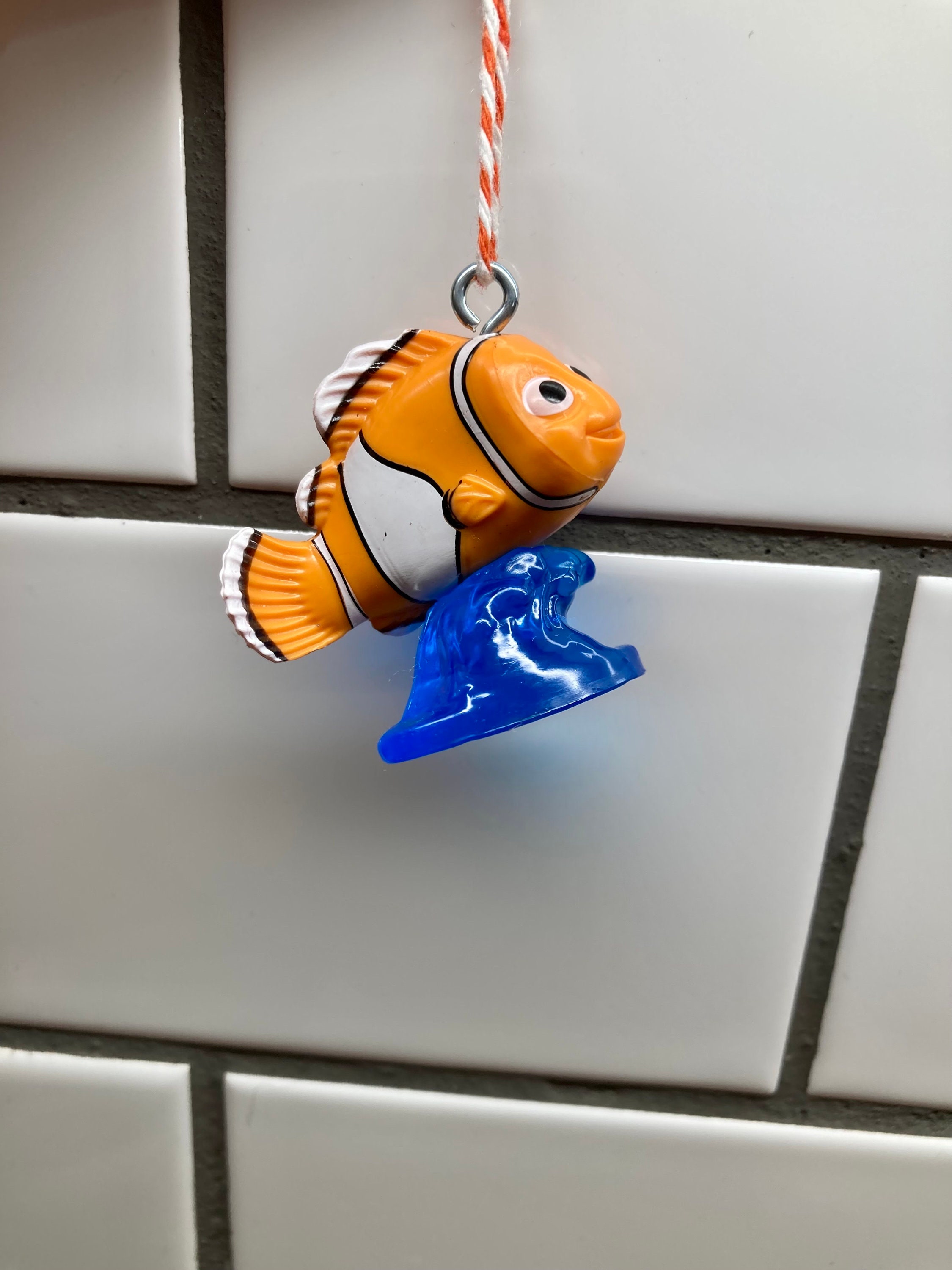 Pixar’s Finding Nemo Christmas Ornaments, Keychains & Backpack Clip | 2 ...