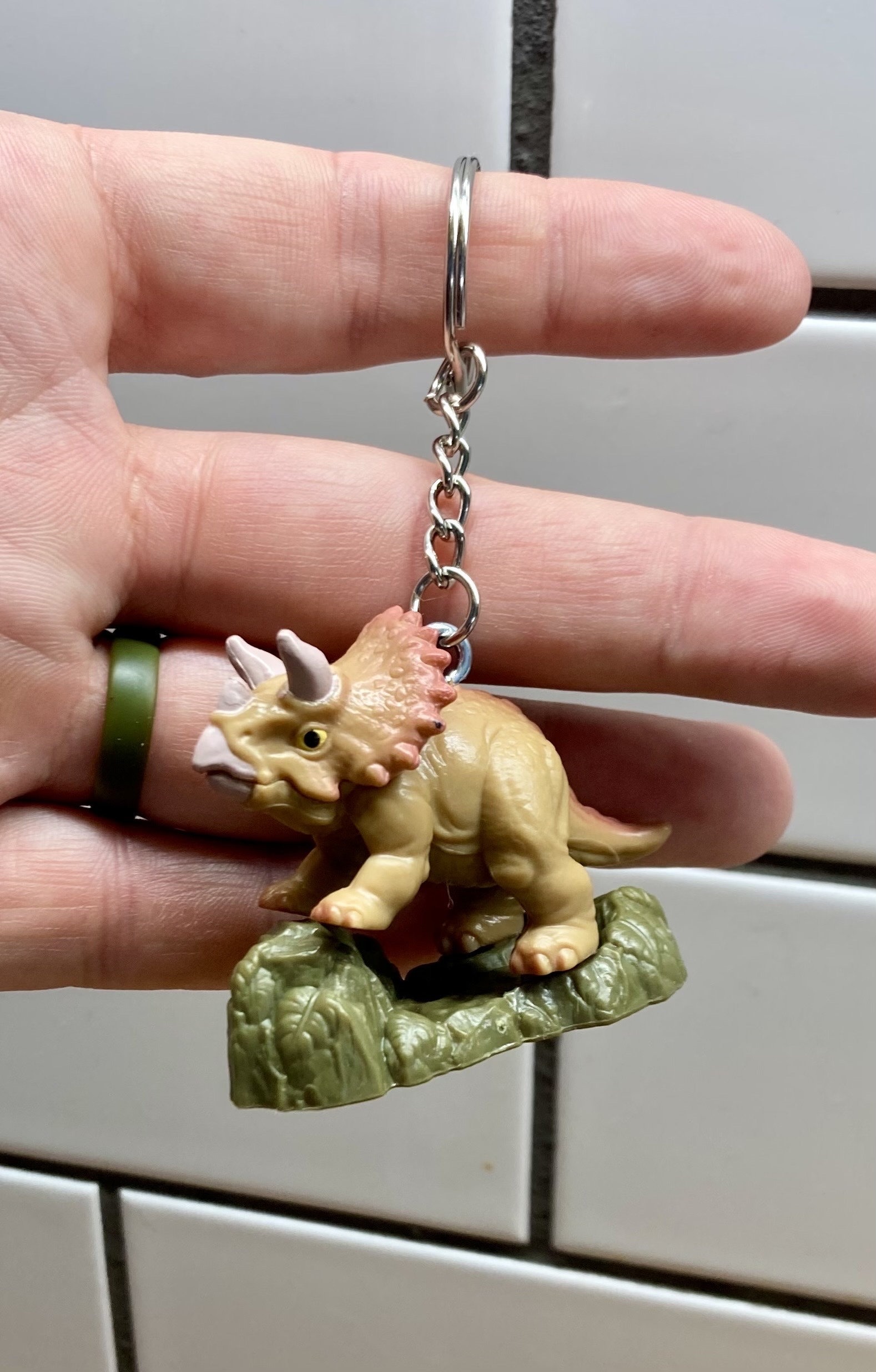 Jurassic World Dinosaur Christmas Ornaments, Keychains & Backpack Clip ...