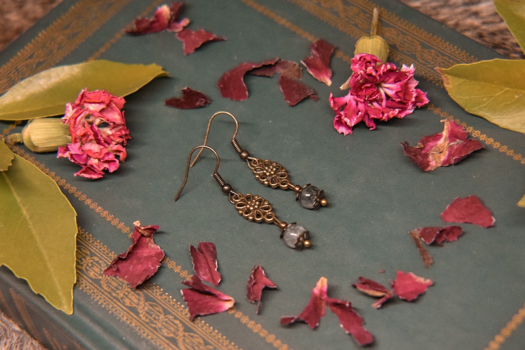 Moss Maiden Victorian Style Brass Earrings - Etsy