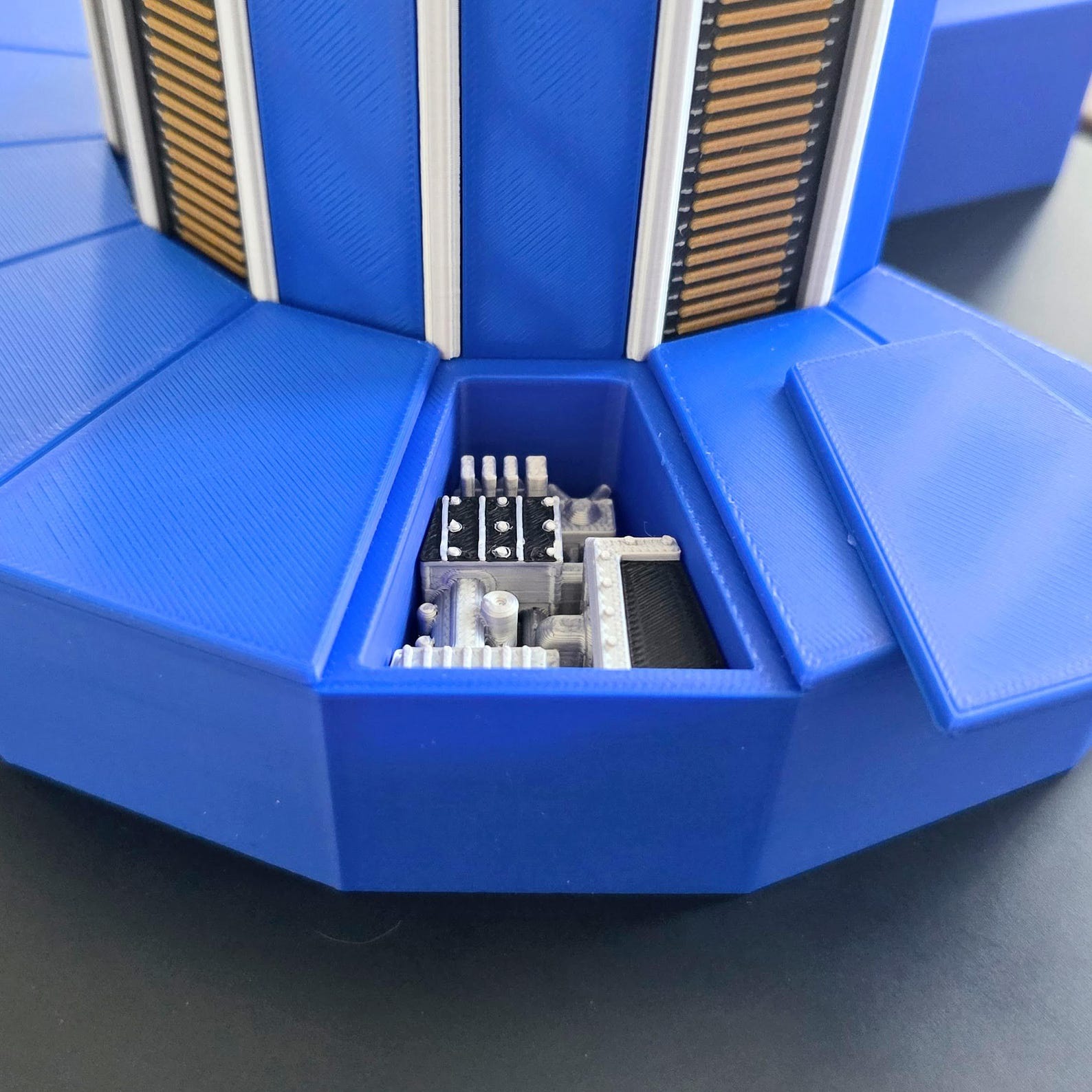 CRAY-1 1970s Supercomputer 1:11 Scale Replica Collectable - Etsy
