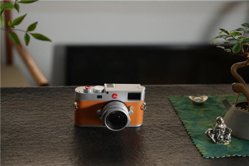 Vintage Orange Kamera Leica Model | Handgefertigte Display Prop - Etsy.de