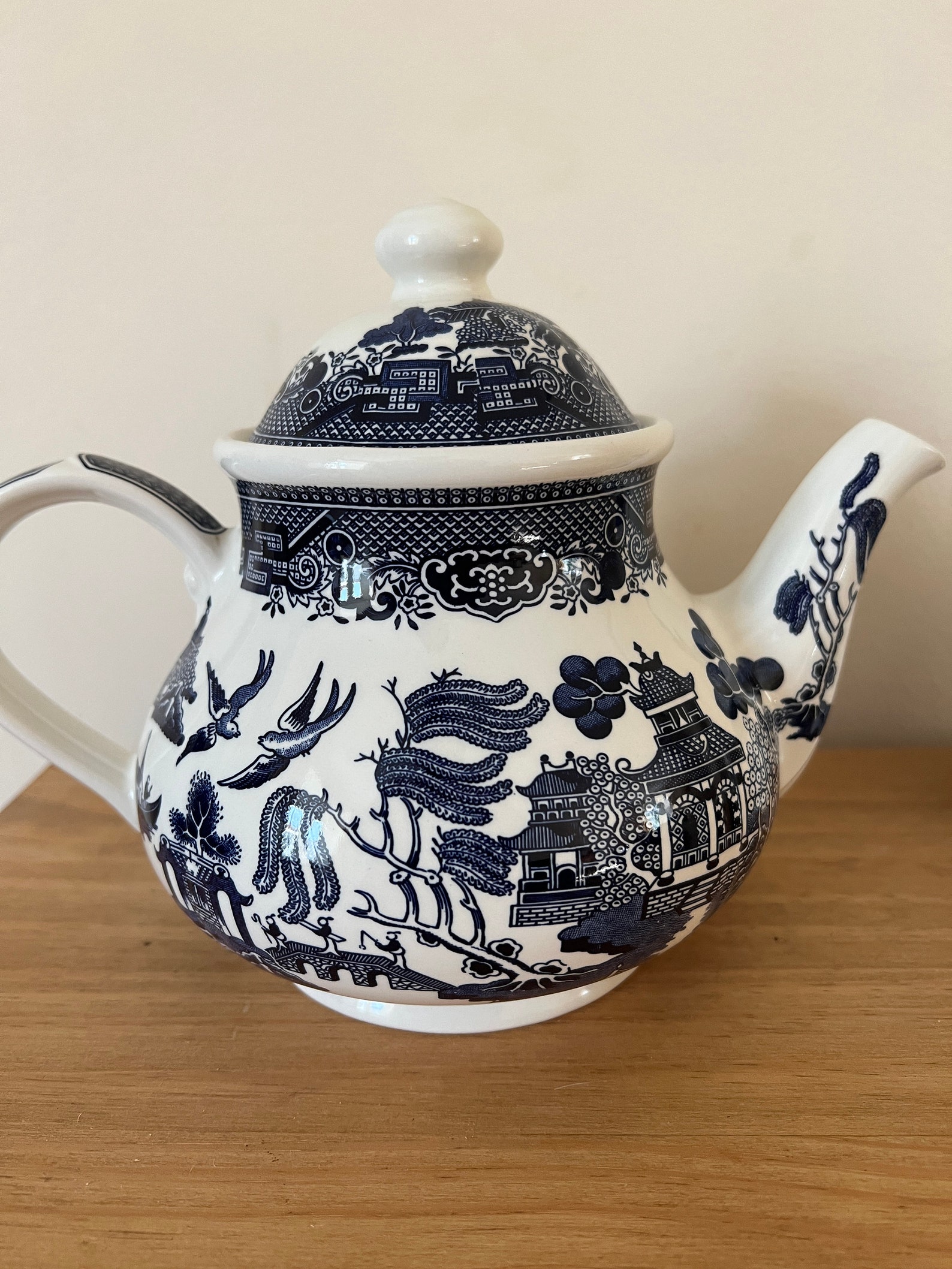 Blue Willow Tea Set by Churchill Tea Pot Milk Jug Sugar Bowl - Etsy