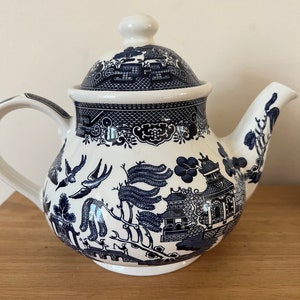 Blue Willow Tea Set by Churchill Tea Pot Milk Jug Sugar Bowl - Etsy