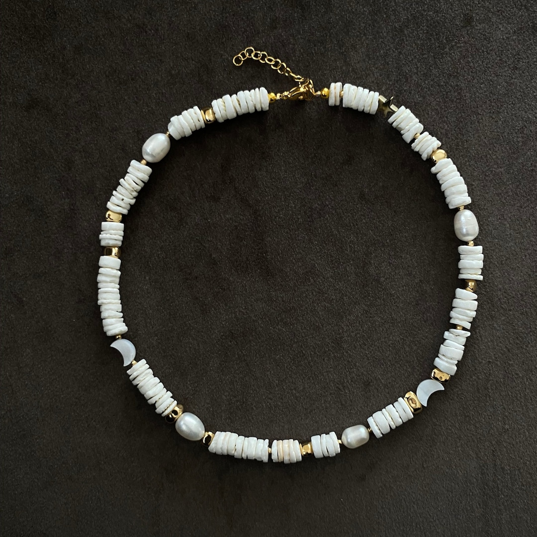Shell Pearl Choker: Beaded Necklace, Gold Accent Woman Gift - Etsy