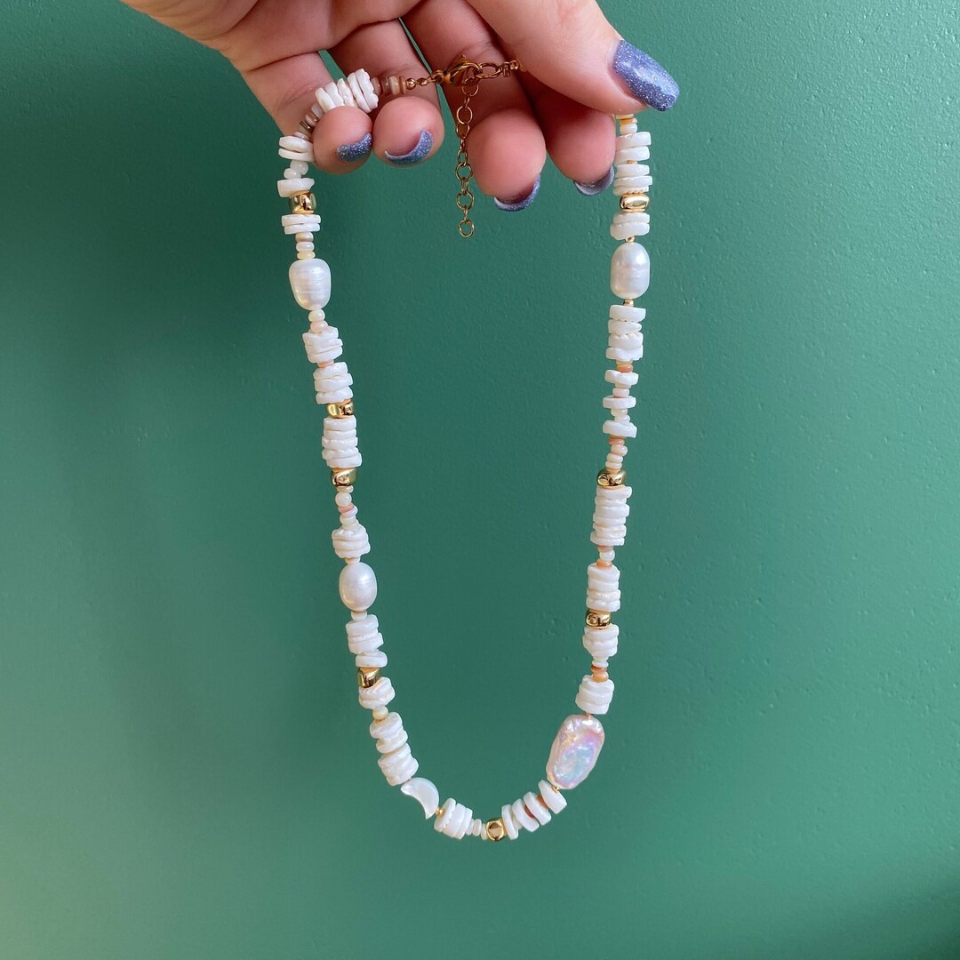 White Puka Shell Choker: Pearl & Seashell Bohemian Necklace - Etsy