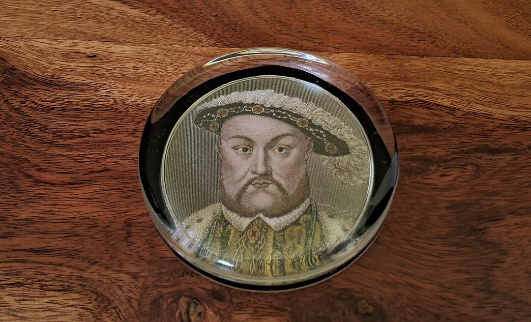 King Henry VIII Glass Paperweight, Vintage Paperweight With Portrait ...