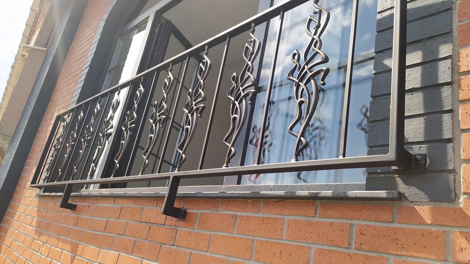 Custom Wrought Iron Balcony Railings, Forged Balcony Railings, Metal ...