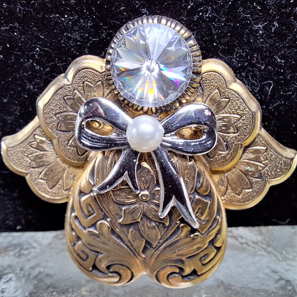 Jane Angel Brooch - Etsy