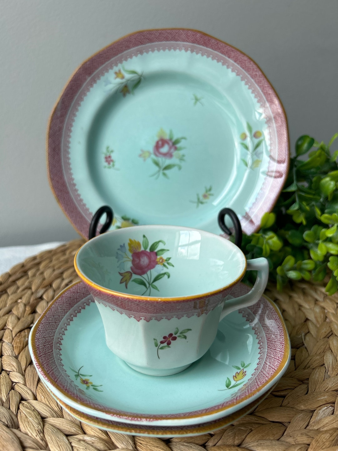 Adams Calyx Ware Set Tea Cup and Saucers Dessert/salad Plate lowestoft ...