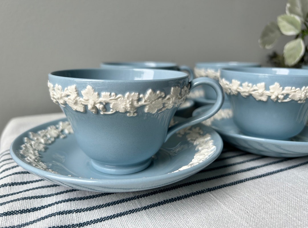 Blue Wedgwood Tea Cups & Saucers Sugar and Creamer Set Lavender Blue ...