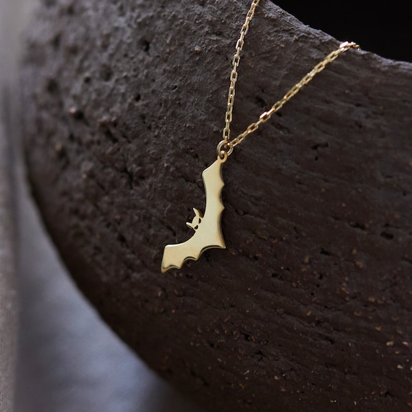 Bat Pendant - Etsy