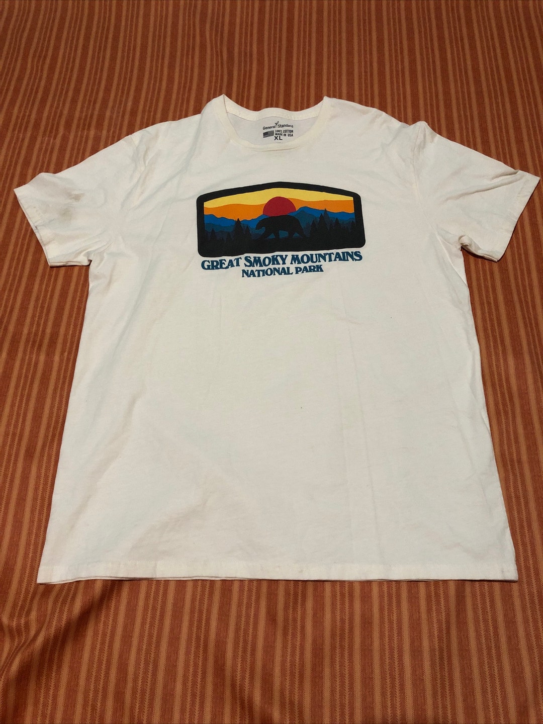 General Standard T-shirt - Etsy