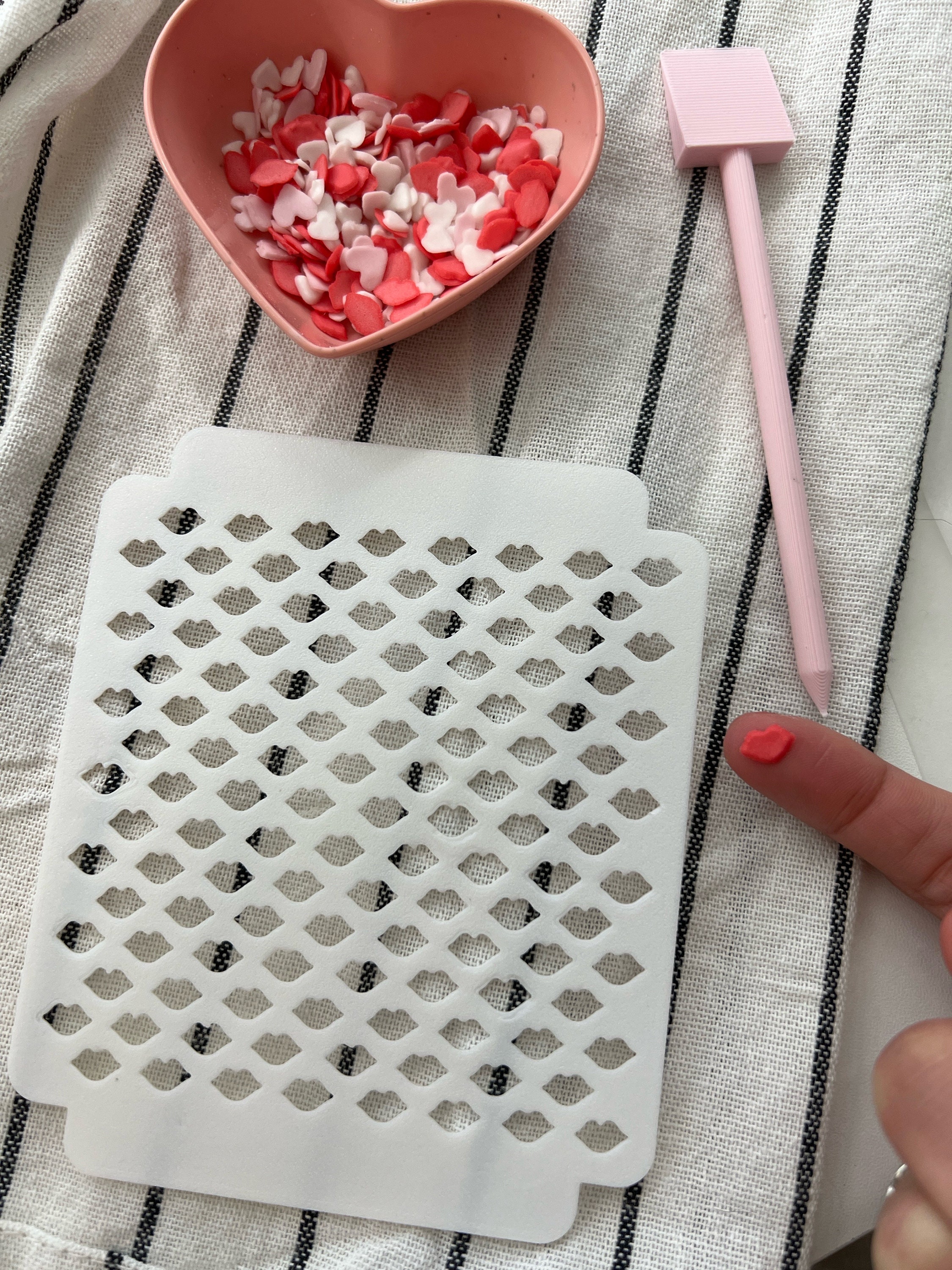 Digital- Lips Sprinkle Stencil- Digital Download- STL File for 3D ...