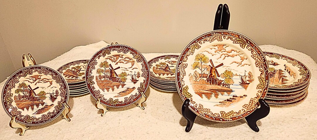 1950s Japan Ironstone Ware Plates Set 24pc Brown Acorn Leaf Dutch ...