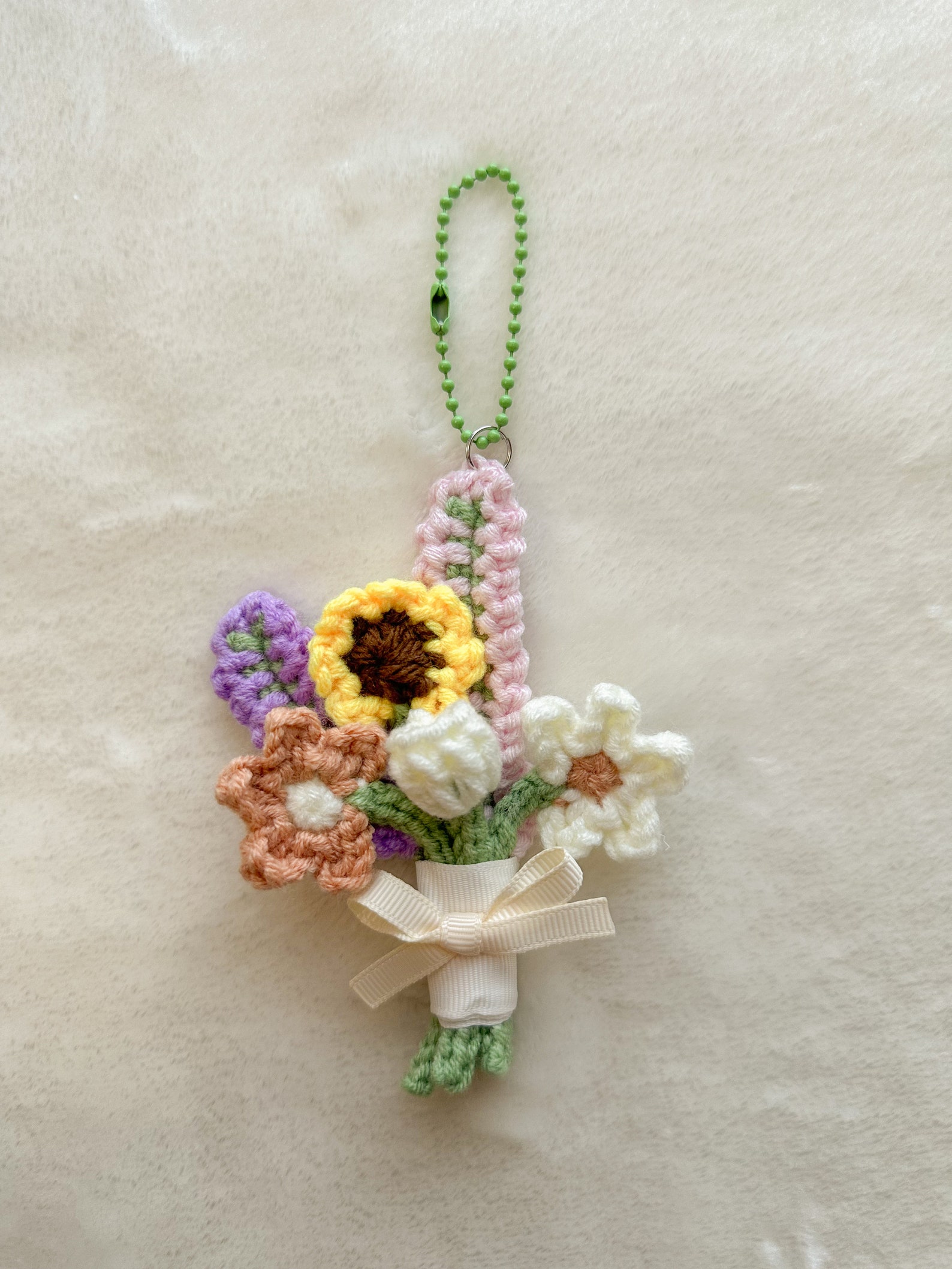 Crochet Mini Bouquet Keychain, Mini Flowers, Crochet Flowers, Cute ...